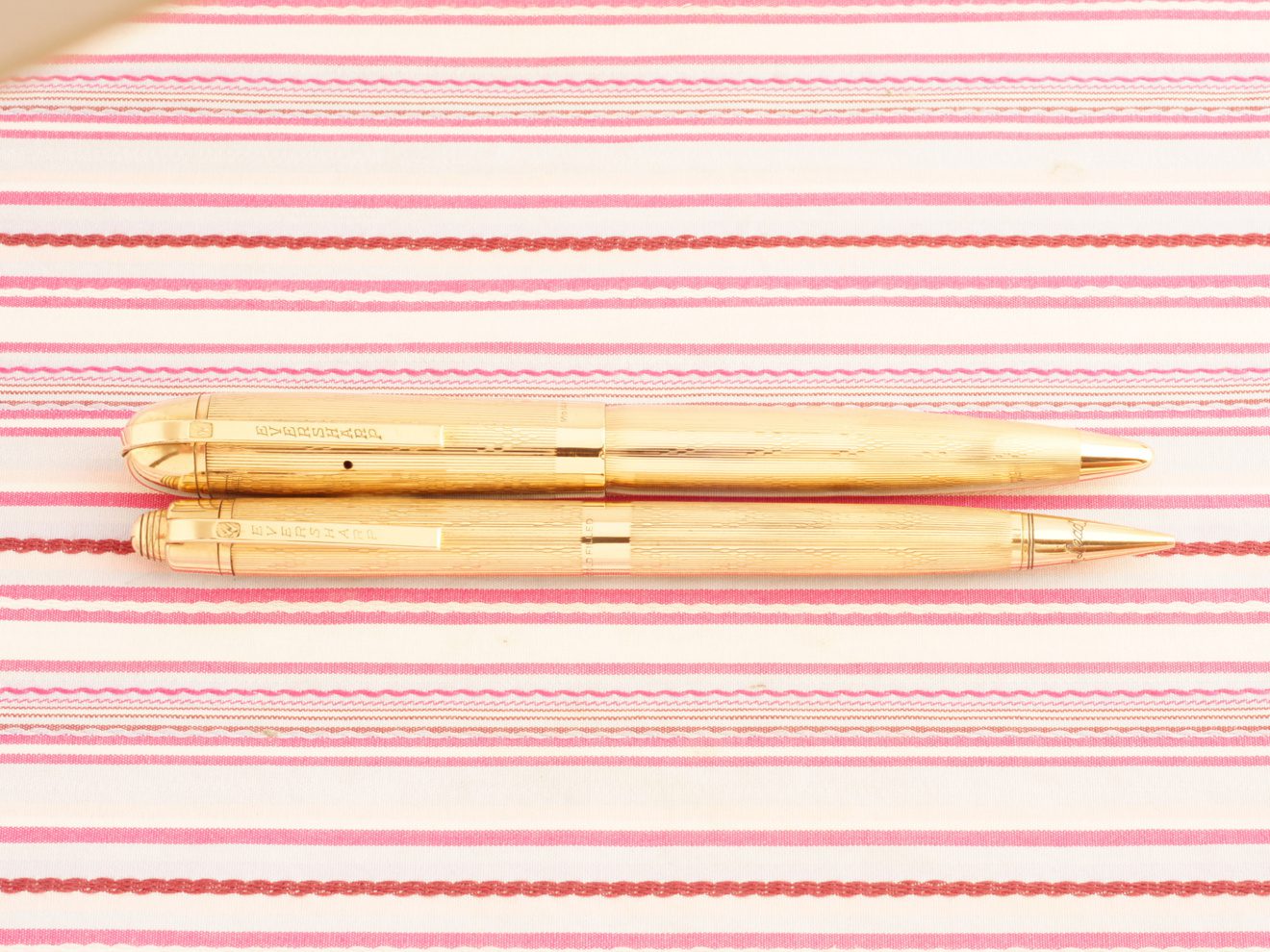 Eversharp Skyline Gold Award Chevron Fountain Pen Pencil Set