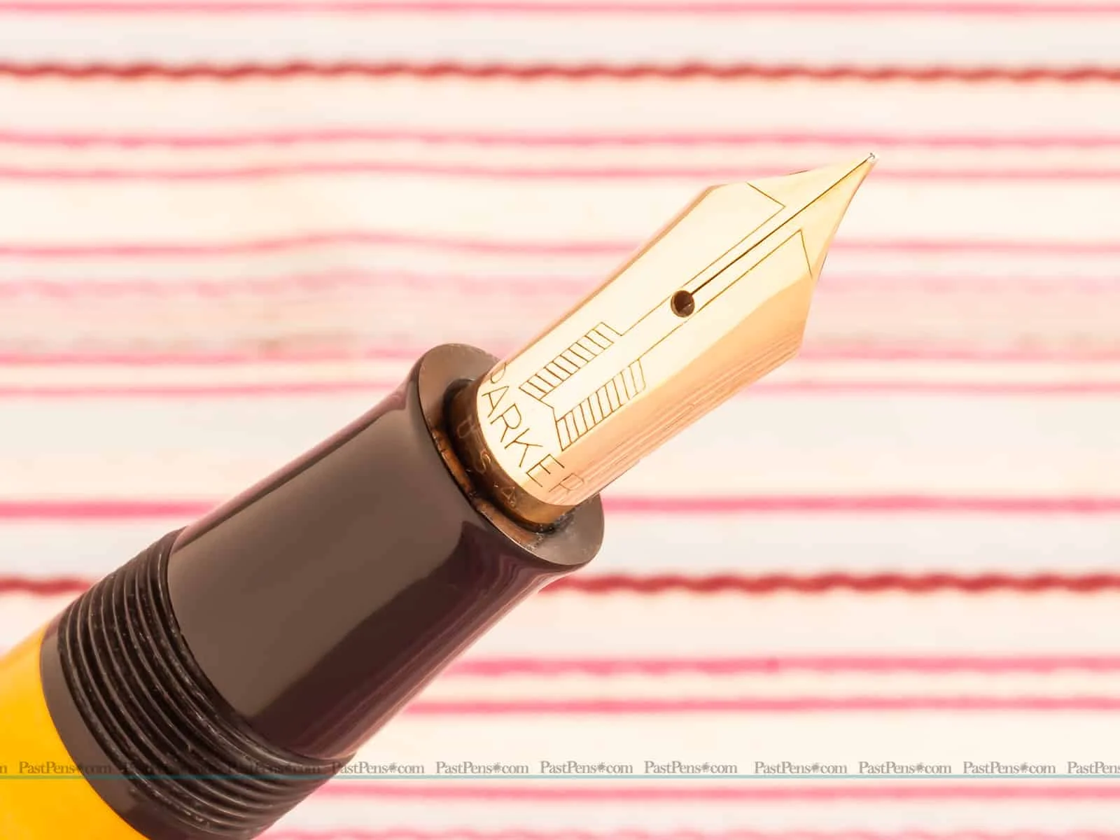 Vintage Parker Duofold Mandarin Yellow Senior Fountain Pen
